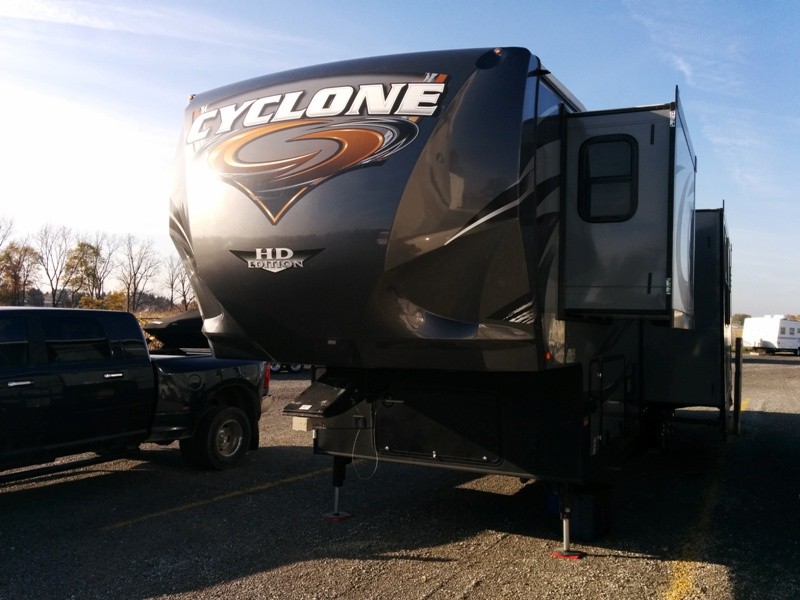 2015 Heartland Cyclone CY4200, PHOTOS, Details, Brochure, Floorplan