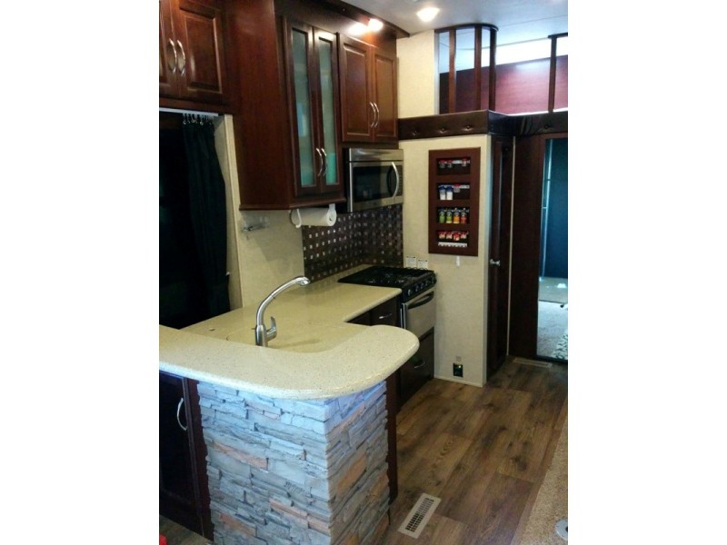 2015 Heartland Cyclone CY4200, PHOTOS, Details, Brochure, Floorplan