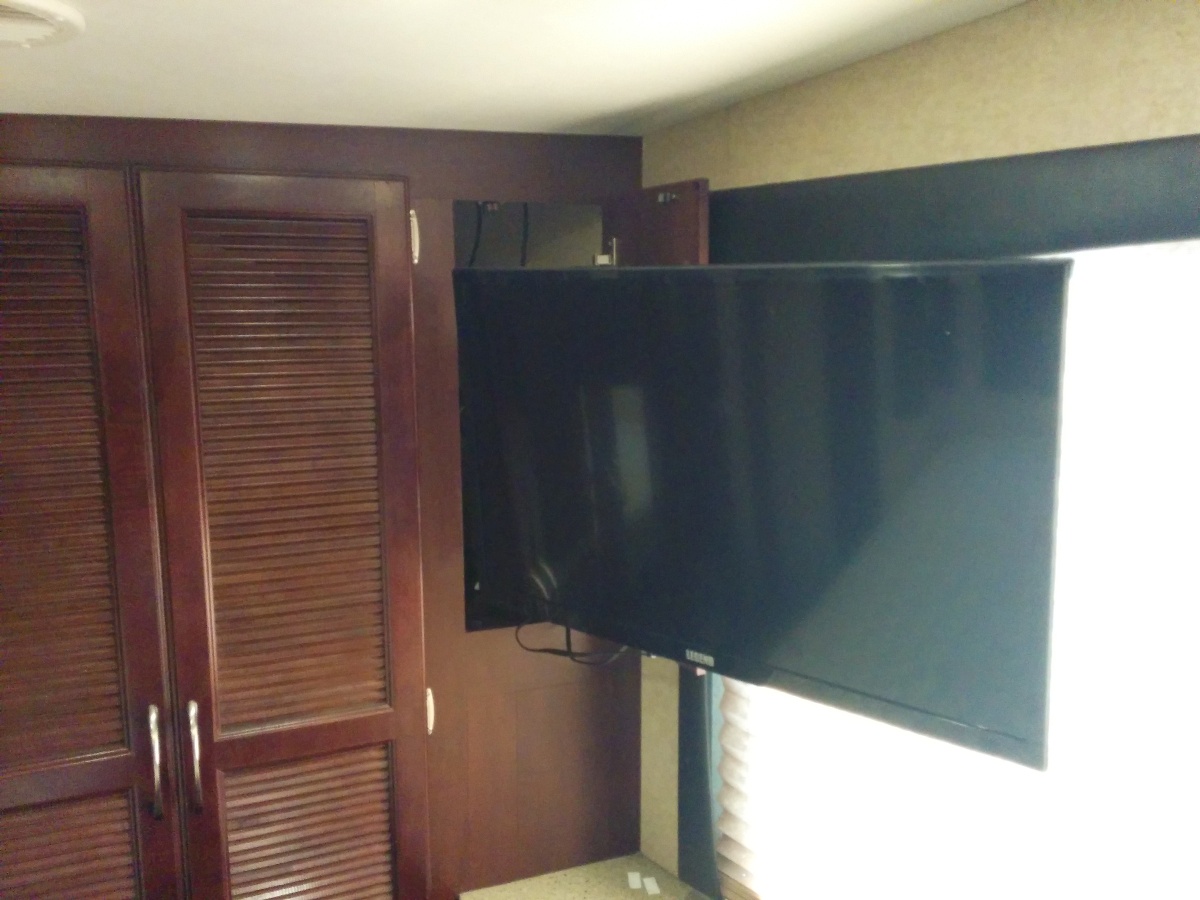 2015 Heartland Cyclone CY4200 - Fifth Wheel - Toy Hauler