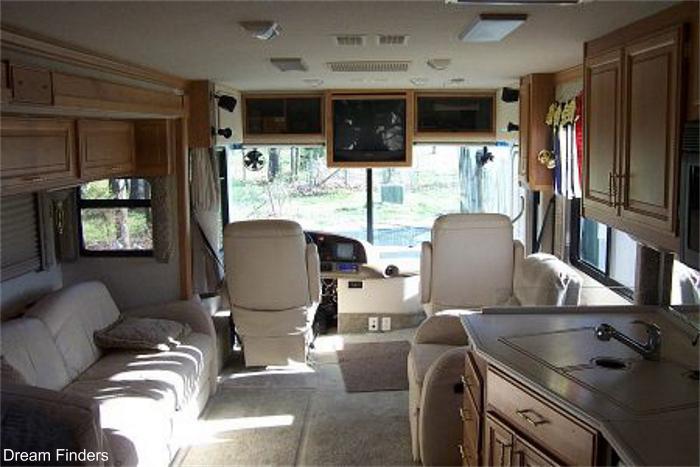 2001 Fleetwood Discovery