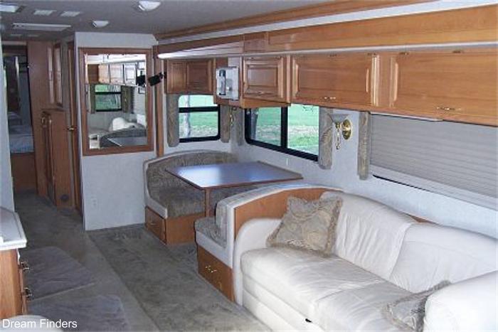 2001 Fleetwood Discovery