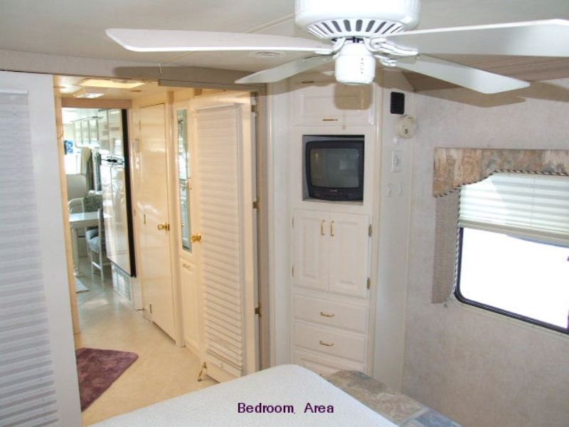 2001 GULF STREAM SCENIC CRUISER Class A RV in NORTH CAROLINA