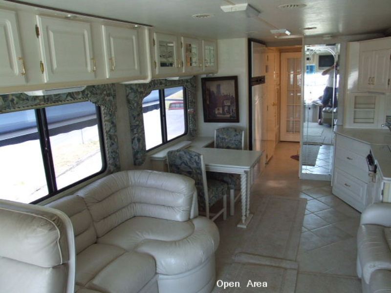 2001 GULF STREAM SCENIC CRUISER Class A RV in NORTH CAROLINA