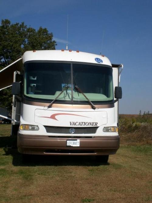2000 Holiday Rambler Vacationer RV For Sale in Donovan, Illinois