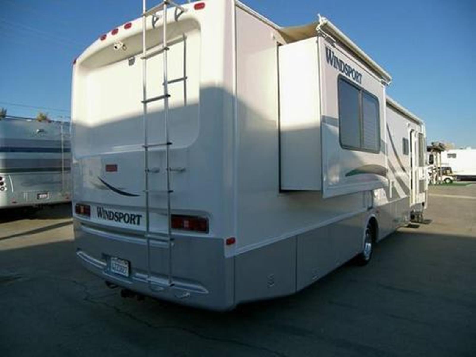 Four Winds Windsport 35D | Used Motorhomes and RVs for sale