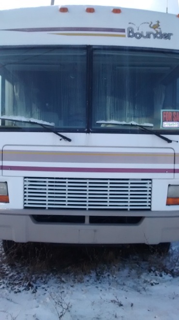 2002 Fleetwood Bounder 32H, PHOTOS, Details, Brochure, Floorplan