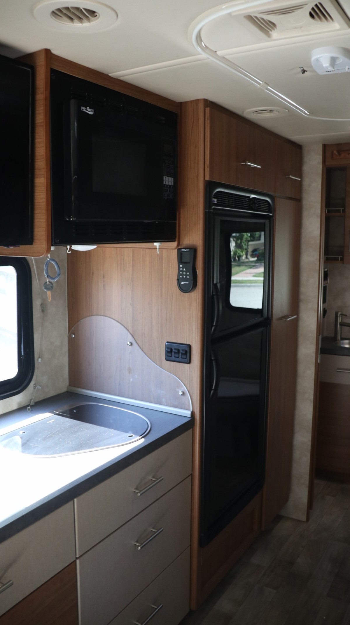 2018 Winnebago View 24D